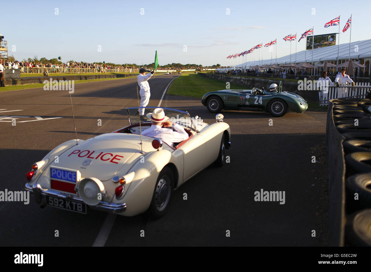 Goodwood Revival historic motor race meeting Stock Photo - Alamy