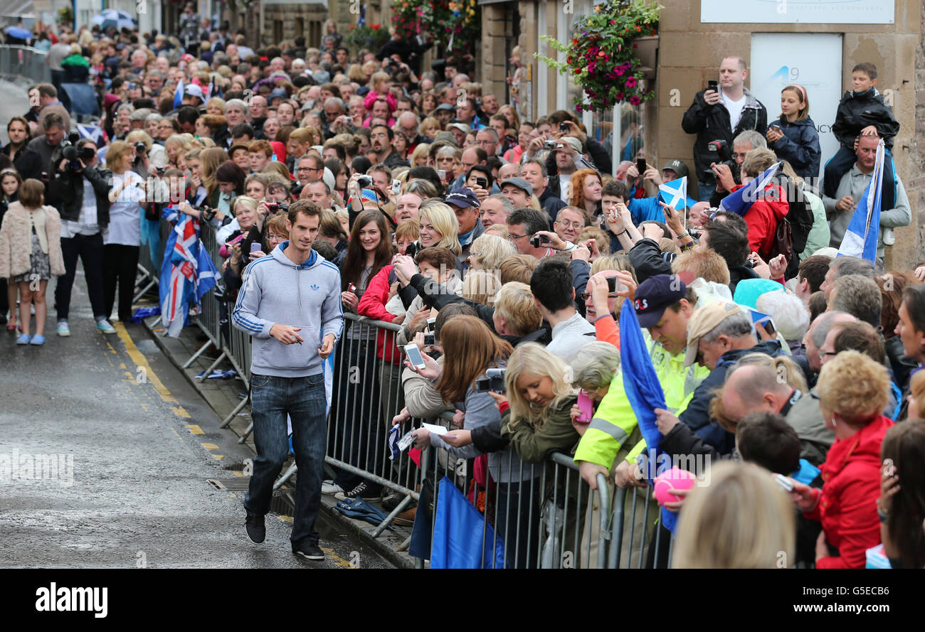 Andy Murray's Dunblane celebration Stock Photo - Alamy