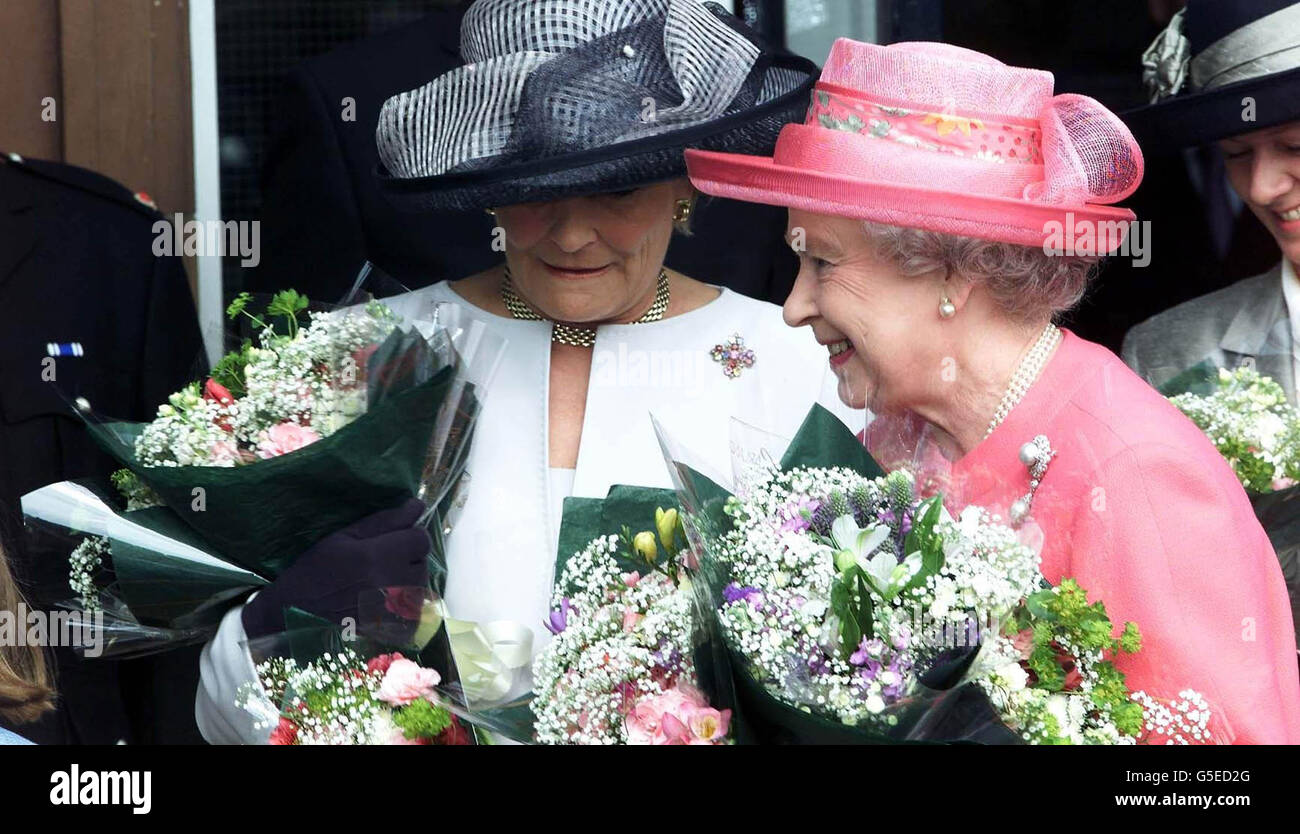 Queen Berwick visit Stock Photo - Alamy