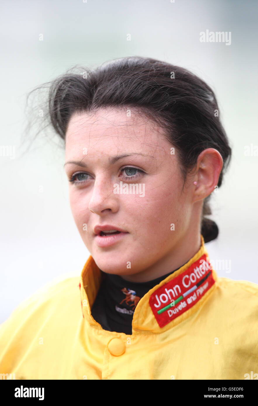 Laura barry jockey hi-res stock photography and images - Alamy