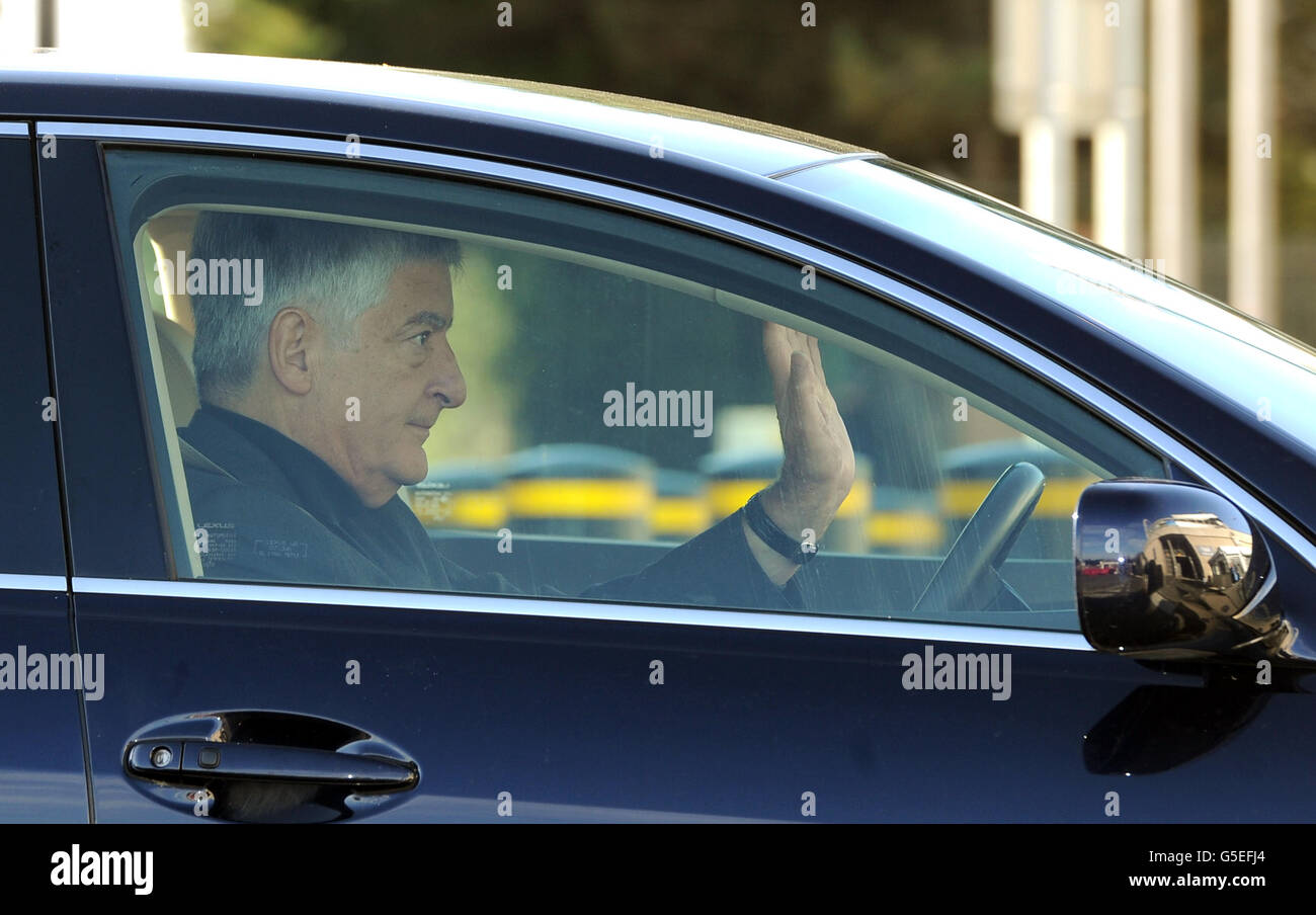David bernstein arrives wembley stadium london hi-res stock photography ...