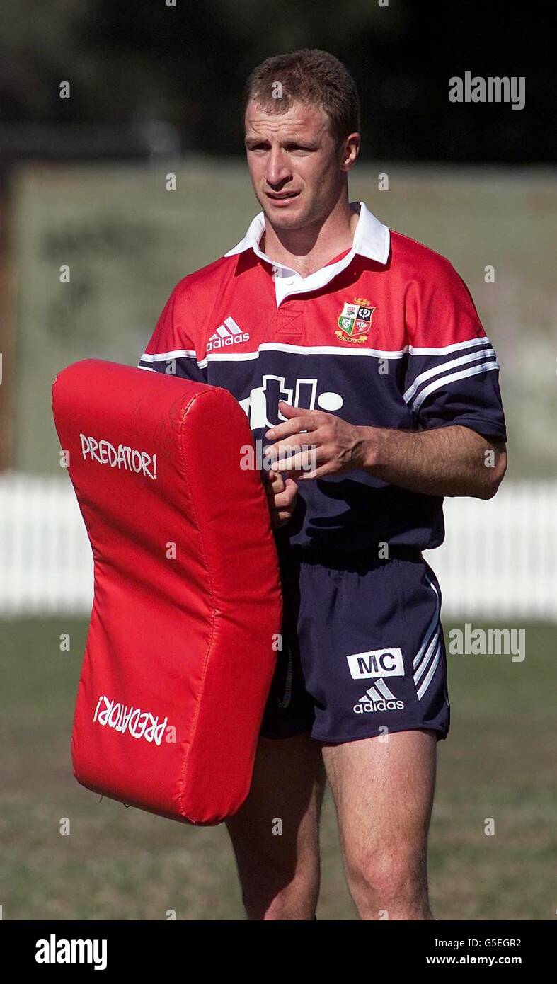 Lion training hi-res stock photography and images - Alamy