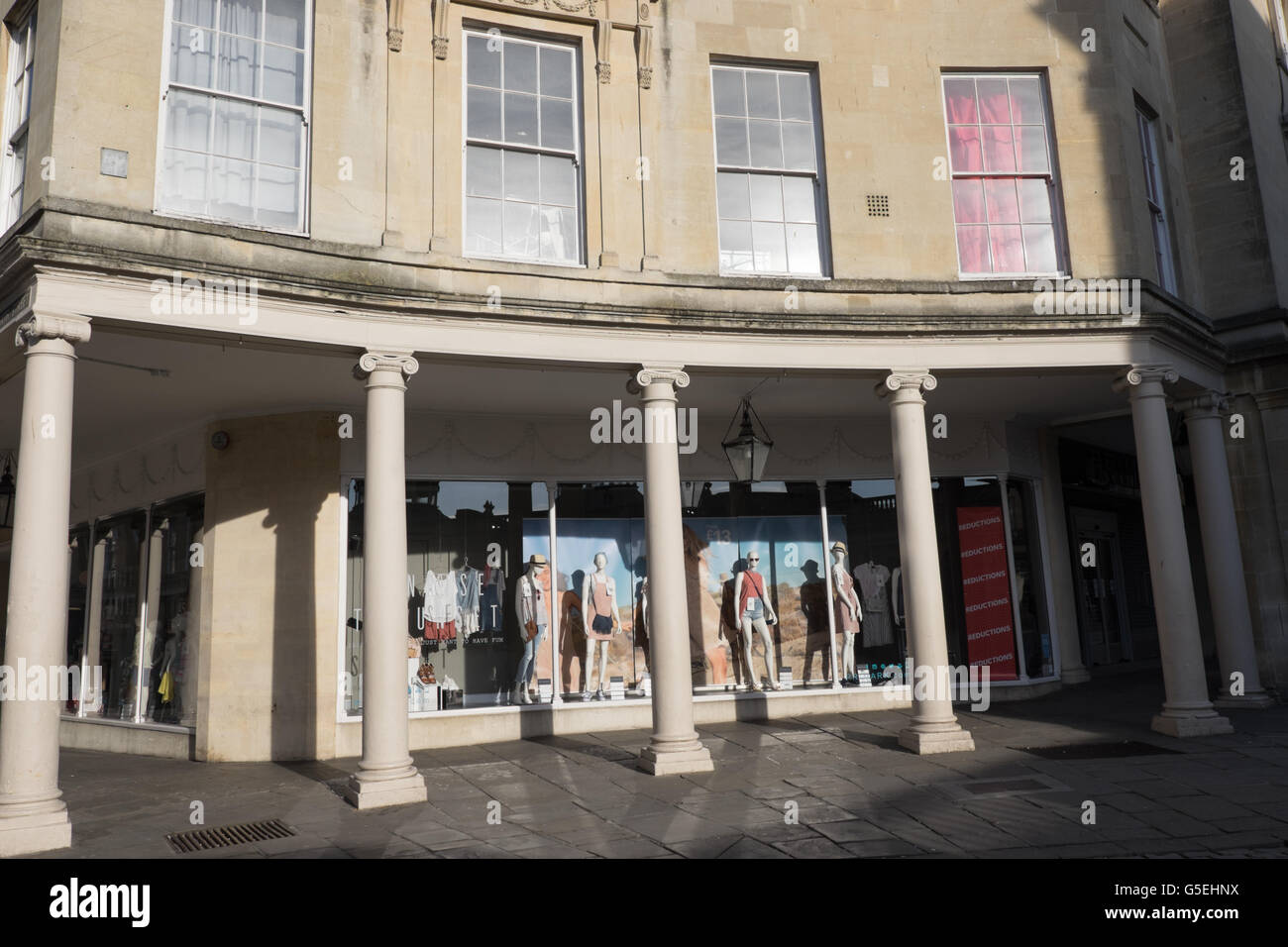 Shopping arcade in Bath,southern England Stock Photo - Alamy