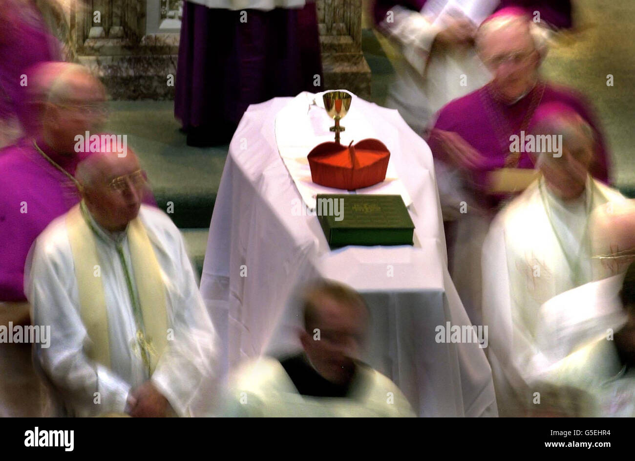 Cardinal Winning Funeral Stock Photo - Alamy