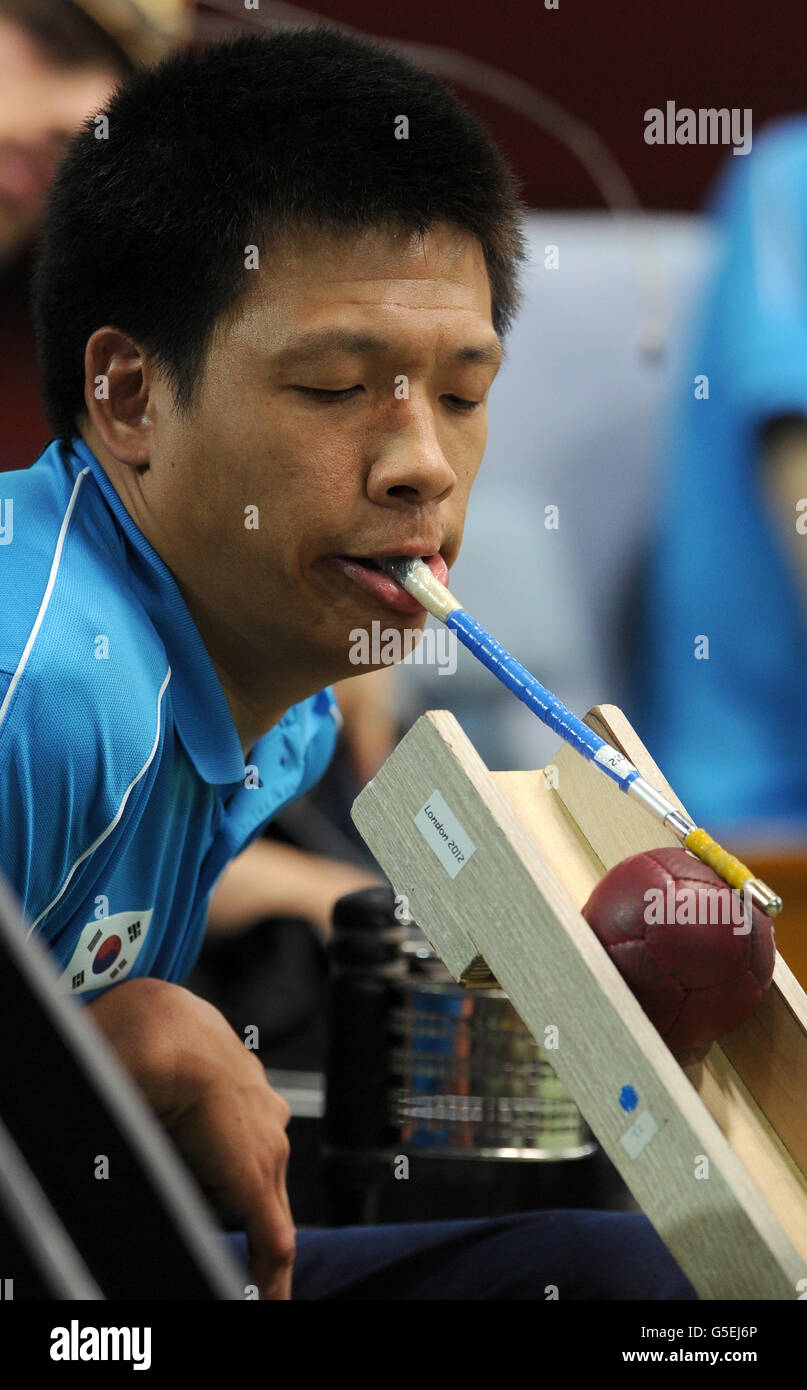 Boccia mixed pairs bc3 boccia paralympics hi-res stock photography and ...