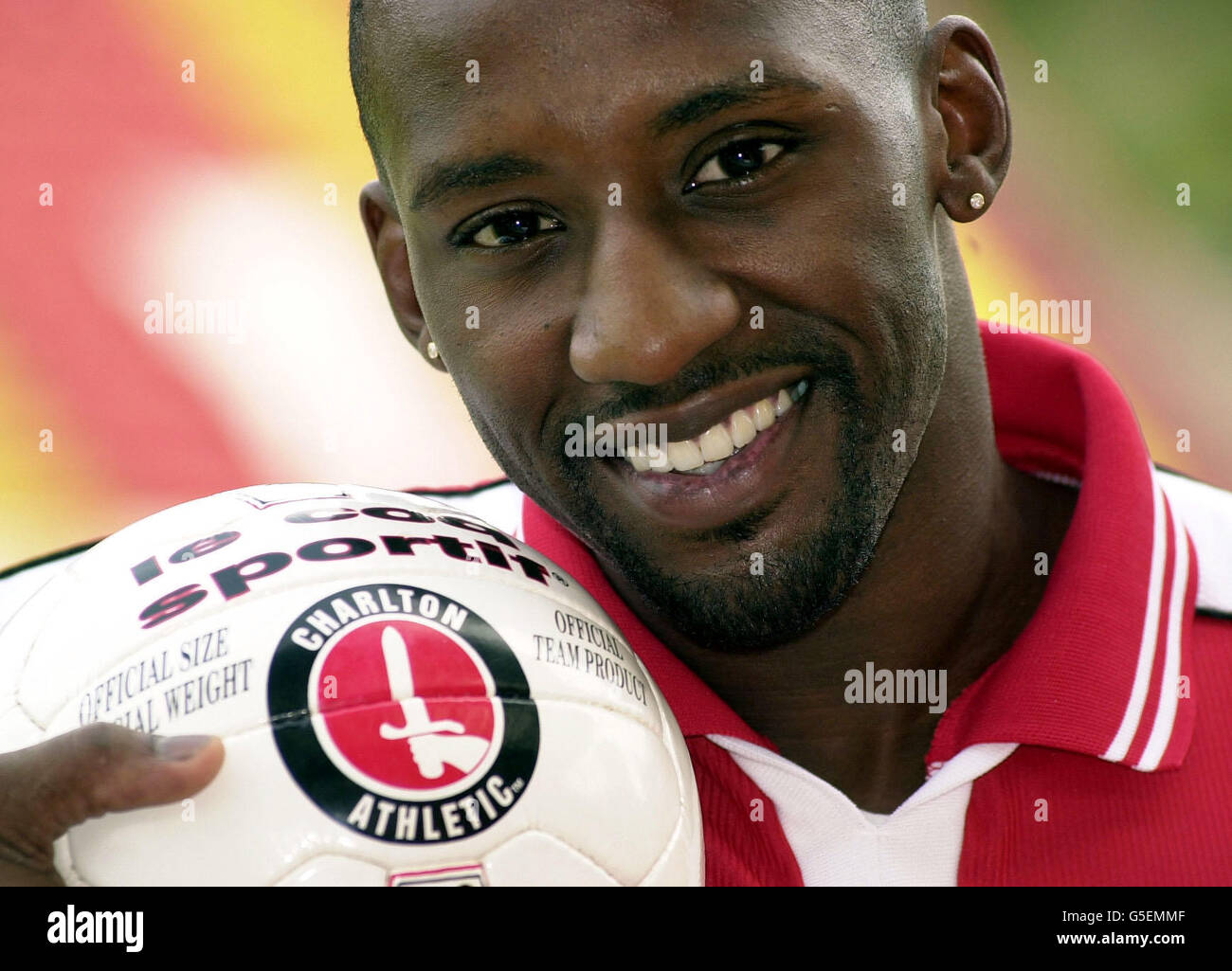 Charlton Athletic's record 4.75million signing Jason Euell poses for ...