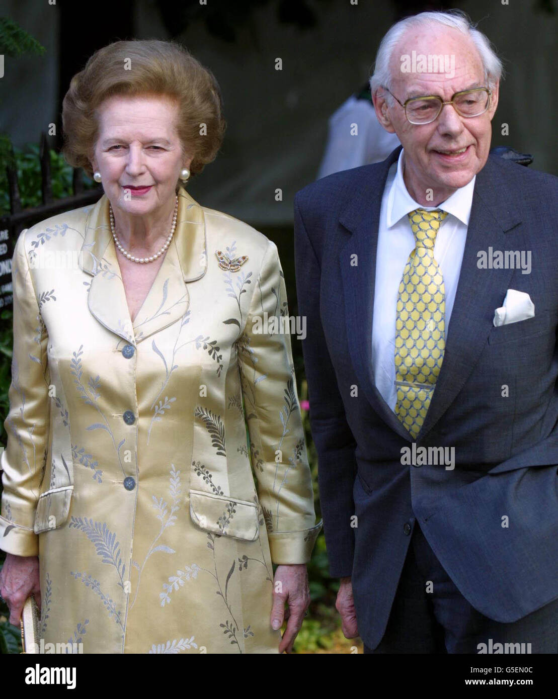 Thatcher garden party Stock Photo - Alamy