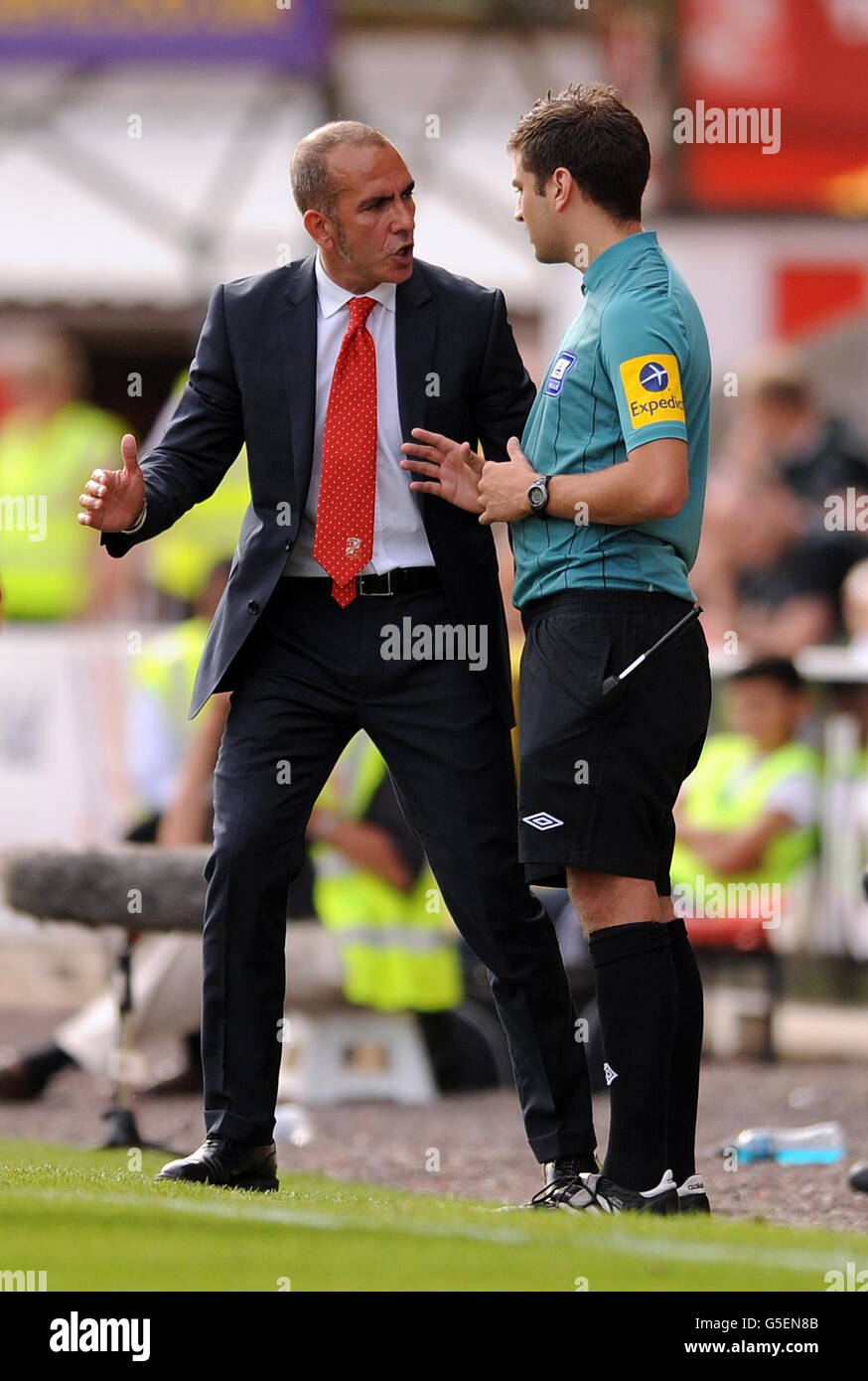 Soccer Swindon Ampics High Resolution Stock Photography and Images - Alamy