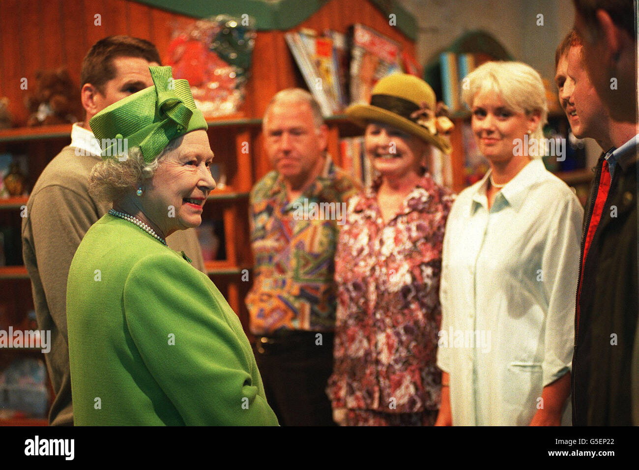 Queen scotland visit Stock Photo - Alamy