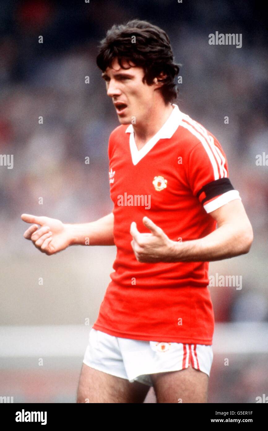 Frank stapleton manchester united hi-res stock photography and images ...