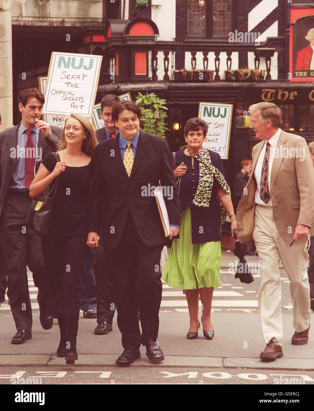 Former mi5 agent david shayler arrives at the high court hi-res stock ...