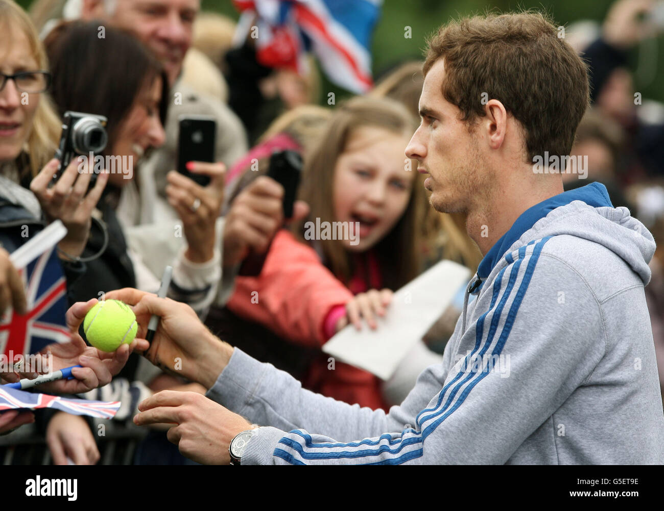 Andy Murray's Dunblane celebration Stock Photo - Alamy