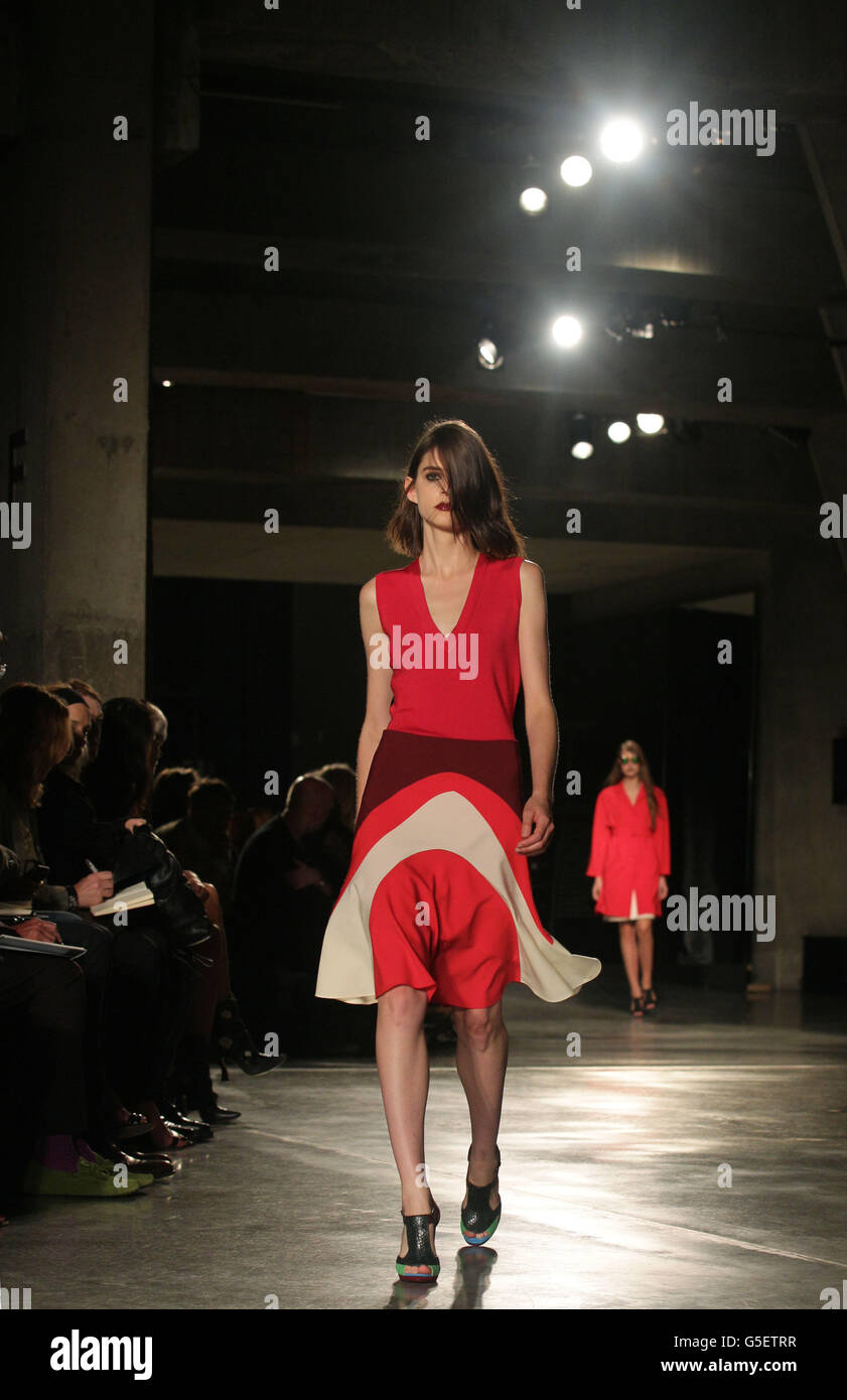 Models on the catwalk during the Jonathan Saunders spring/summer 2013 ...
