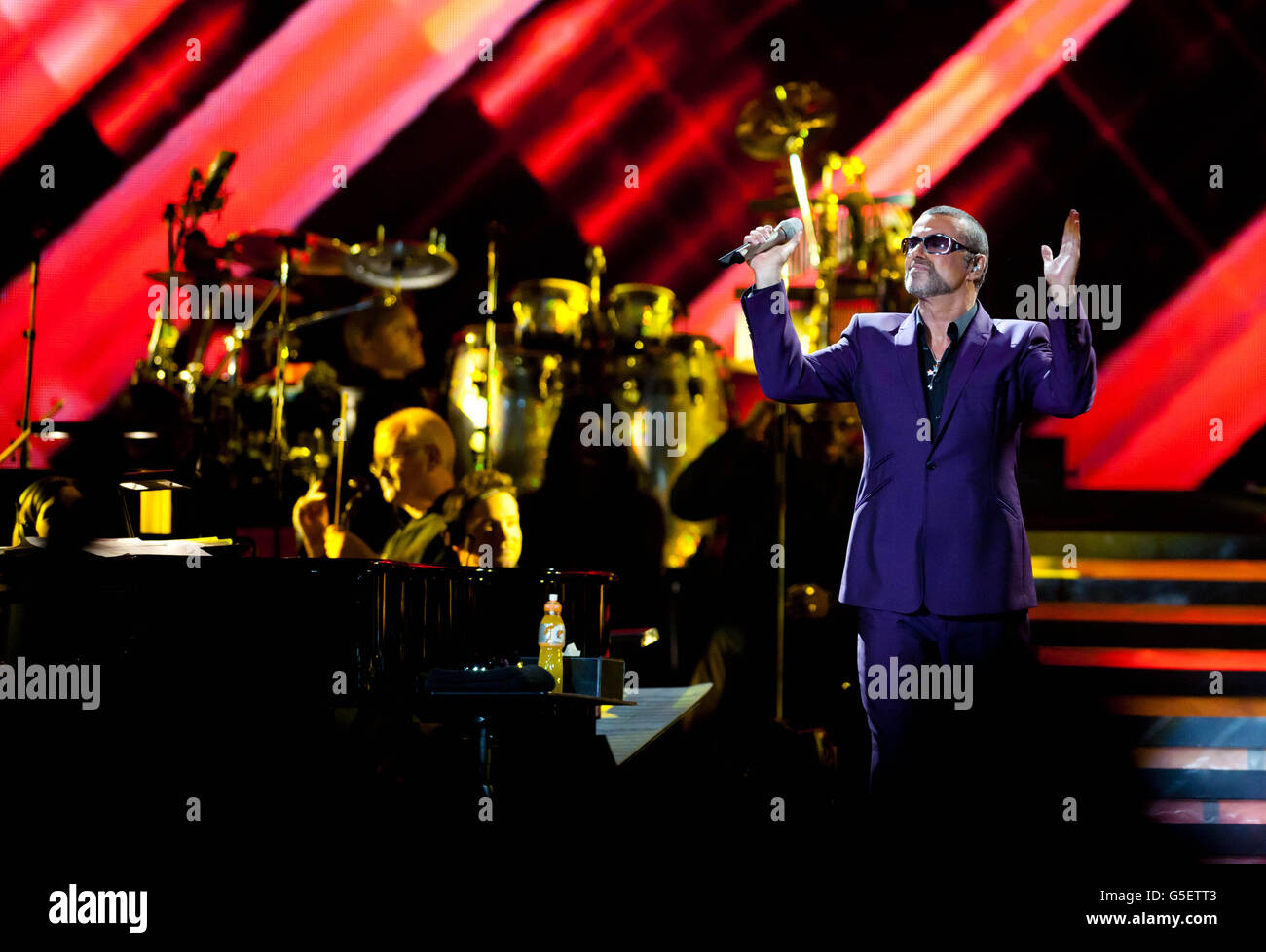 George Michael during his Symphonica, The Orchestral Tour at the LG ...