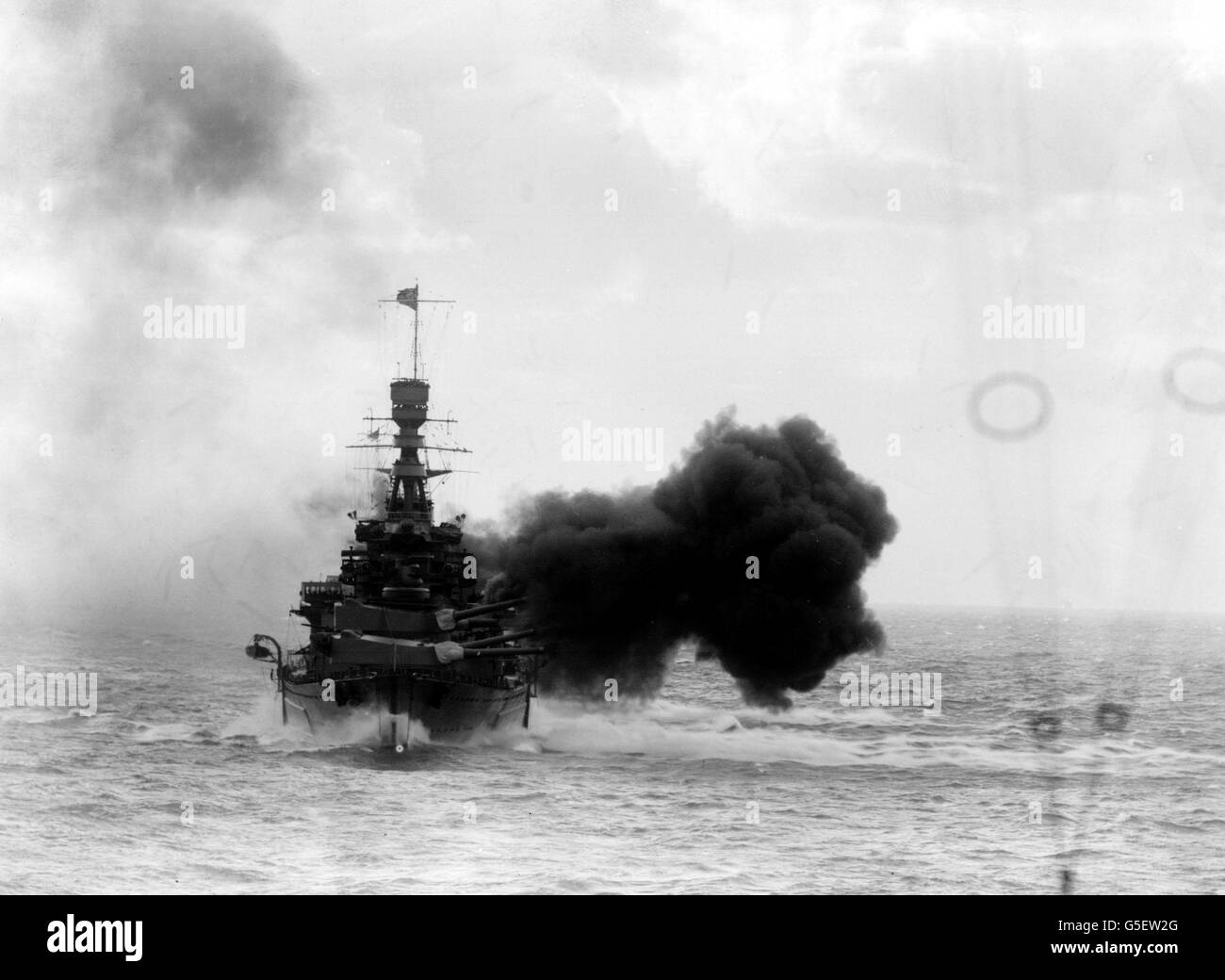 Hms repulse 1926 hi-res stock photography and images - Alamy