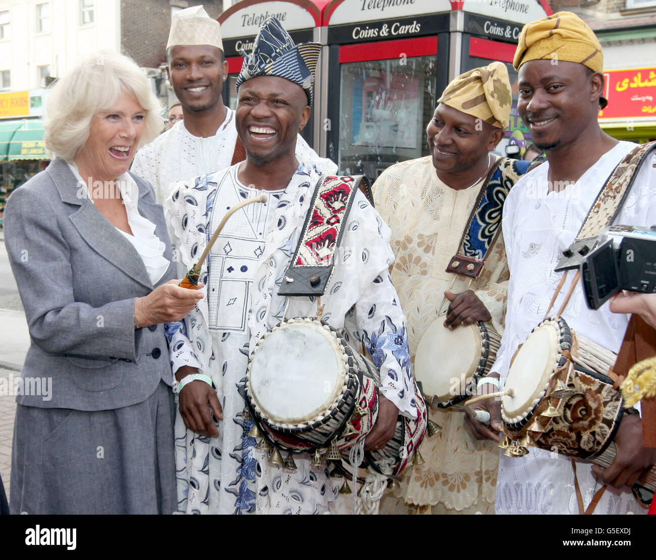 The Duchess of Cornwall meeting Ayan De First and African drummers The ...