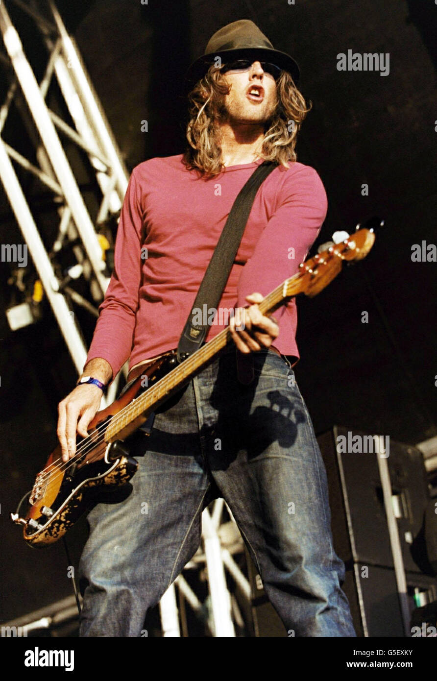 Jack Bessant of the band Reef performs on stage at the Guildford Live ...