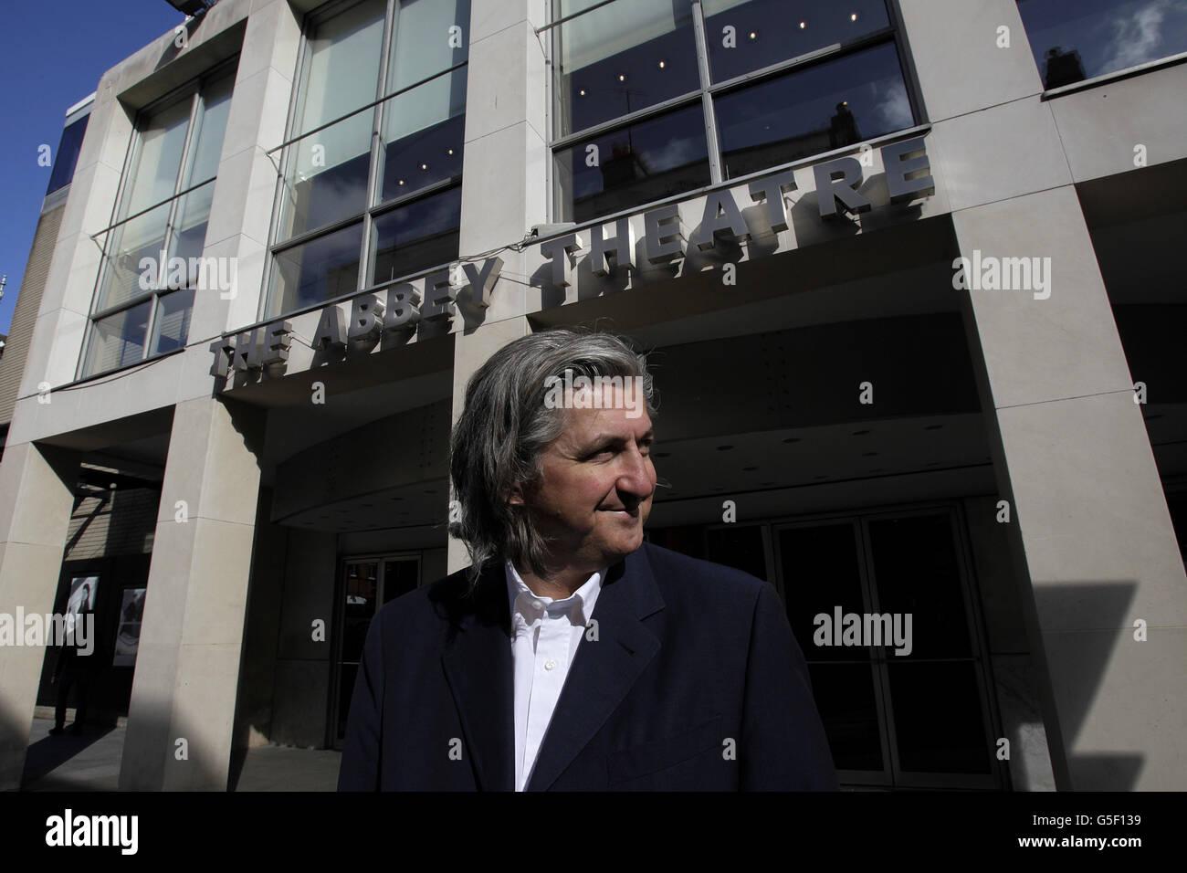 Ireland abbey theatre hi-res stock photography and images - Alamy