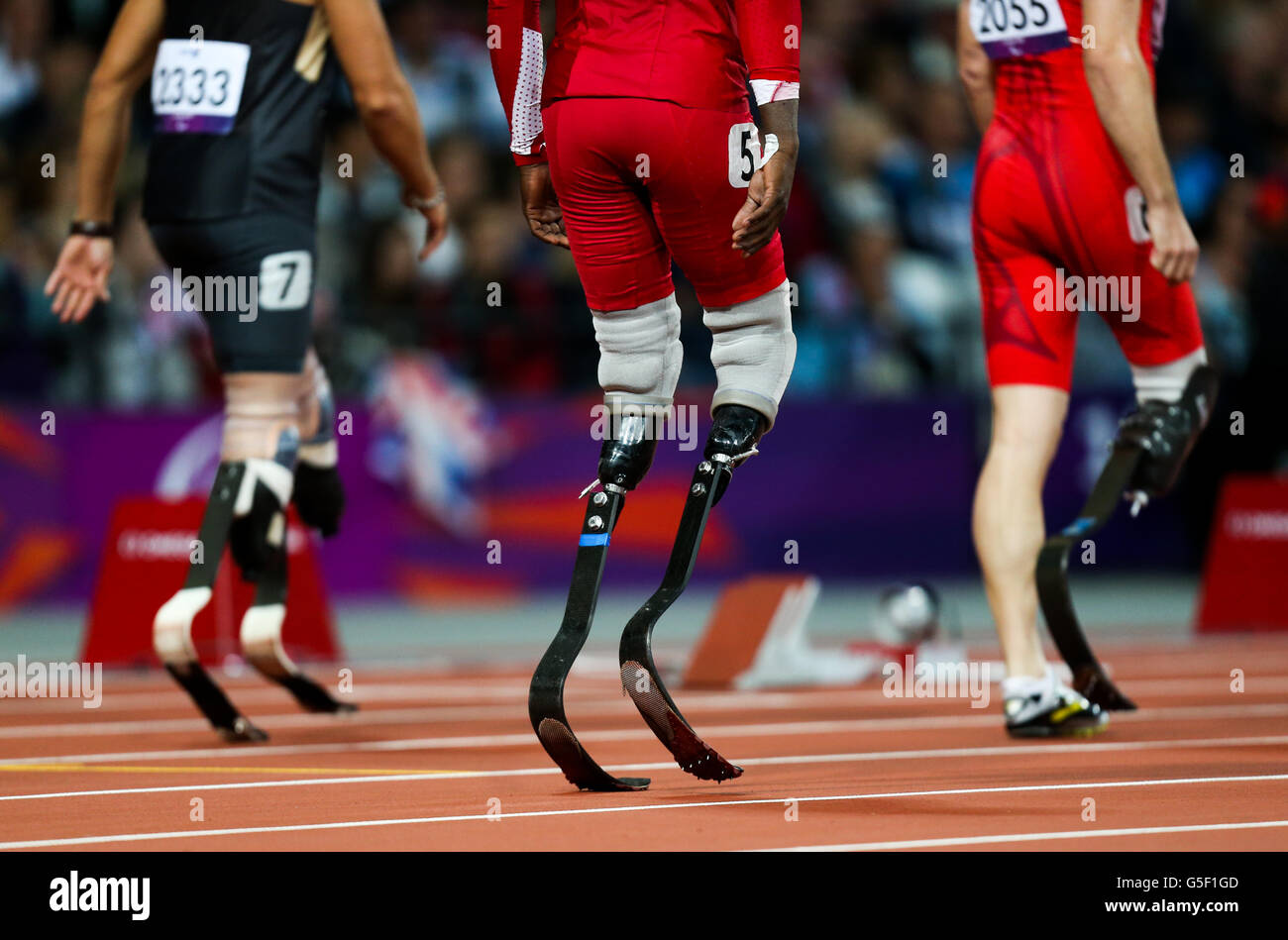 USA's Blake Leeper walks back to his blocks before the start of the men ...