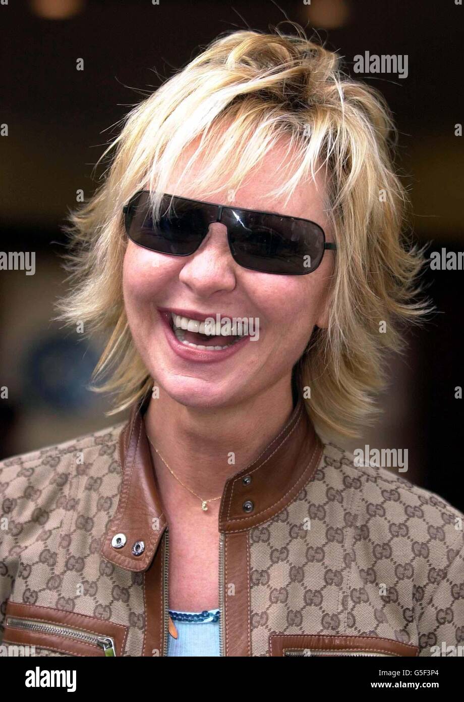 Scottish singer lulu hi-res stock photography and images - Alamy