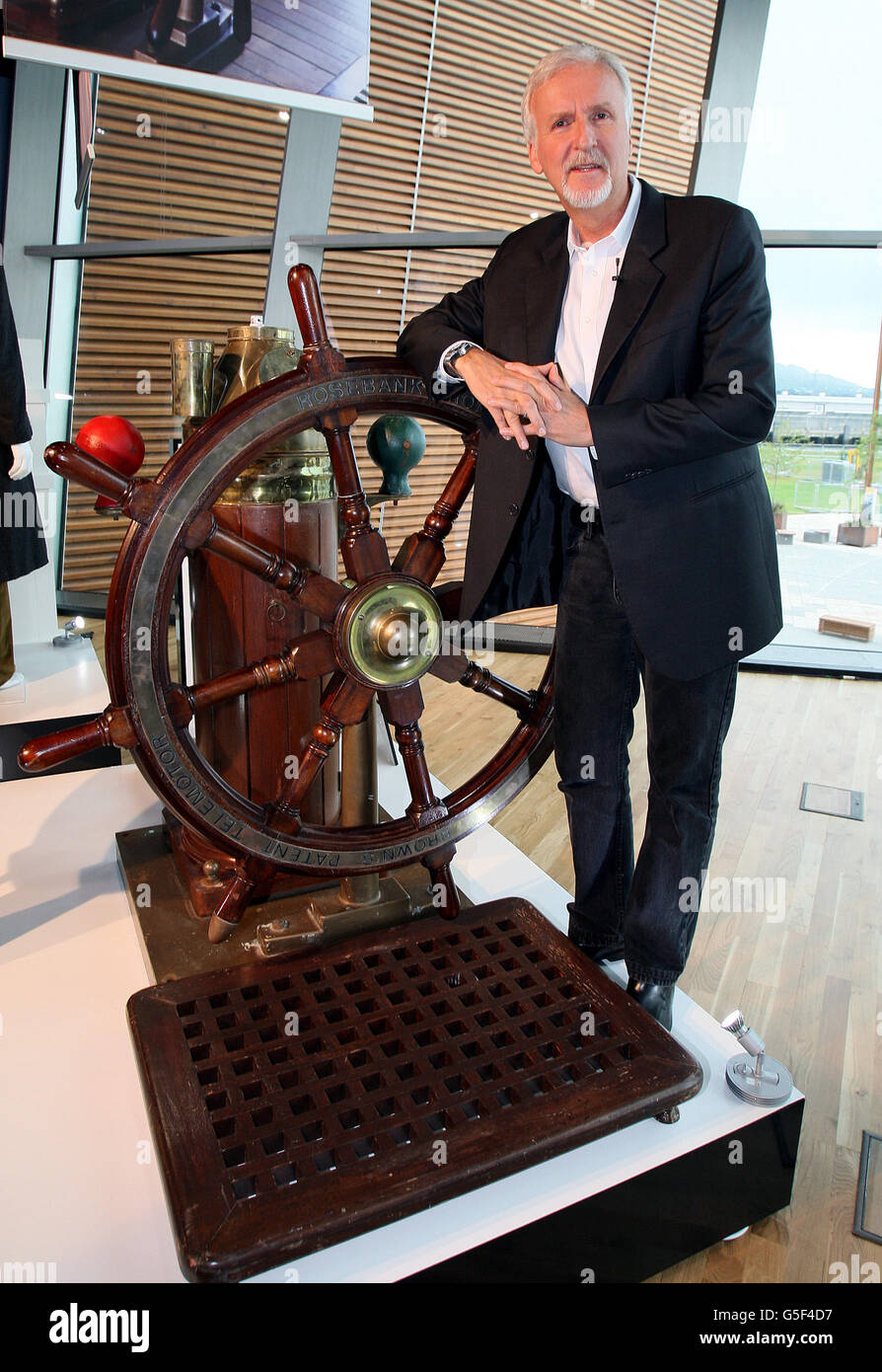 James Cameron Sraith Titanic Titanic' Director James Cameron Reveals
