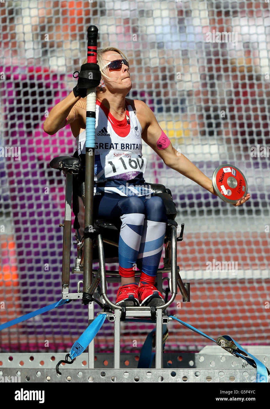 Great Britain's Josie Pearson throwing in the Women's Discus F51/52/53 ...