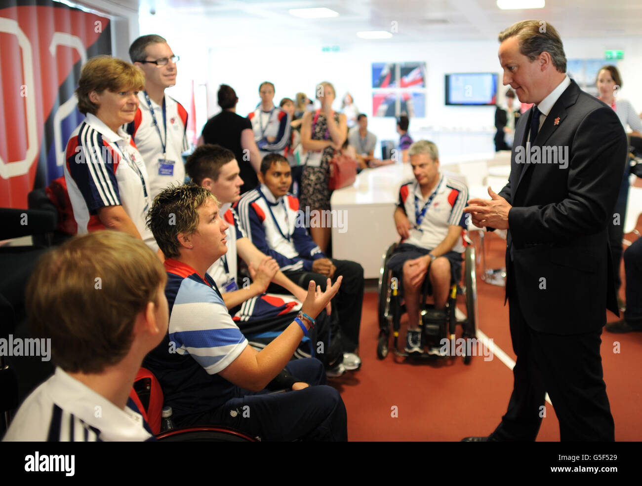 Prime Minister David Cameron meets Team GB Paralympic athletes at ...