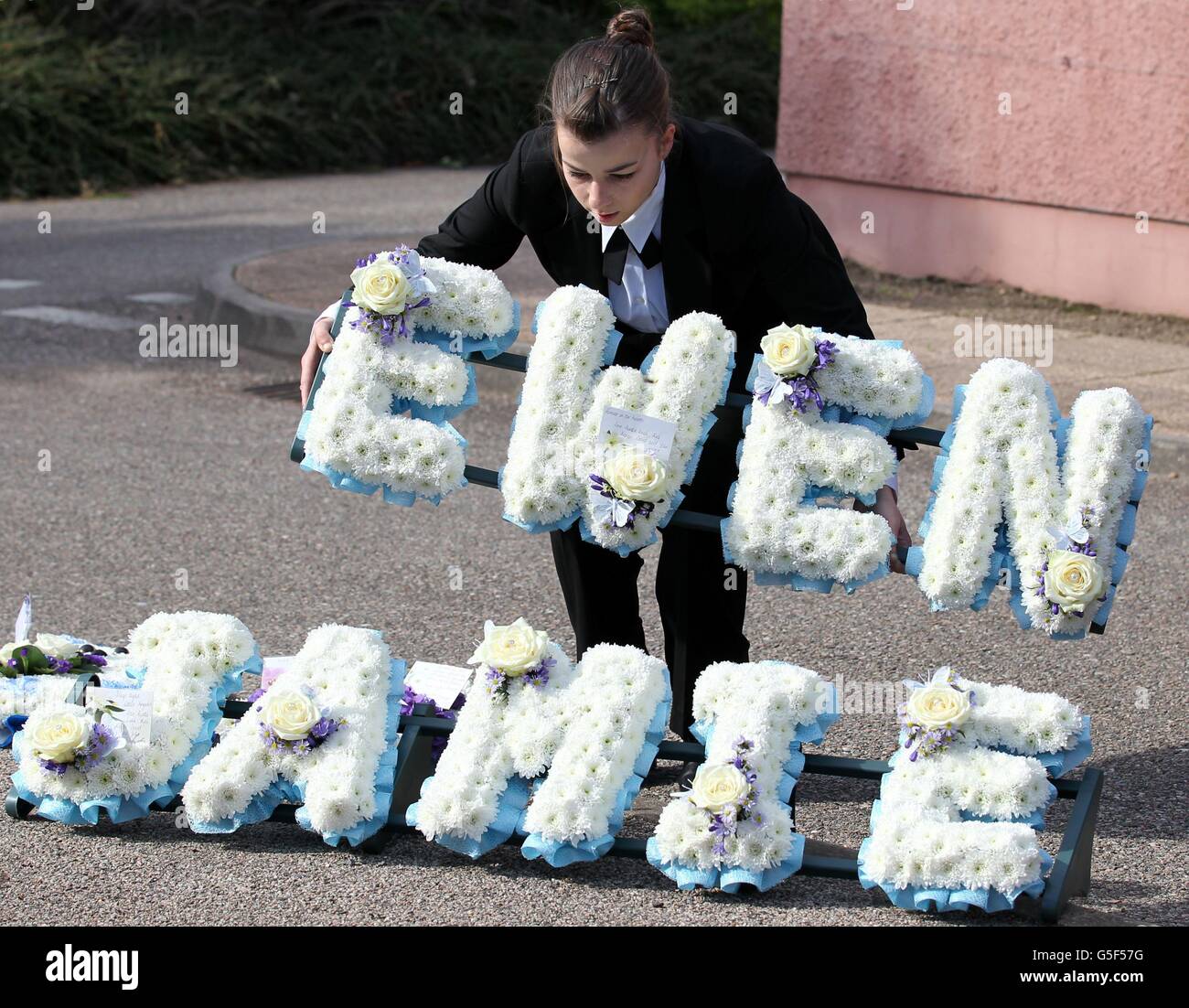 Funeral undertakers hi-res stock photography and images - Alamy
