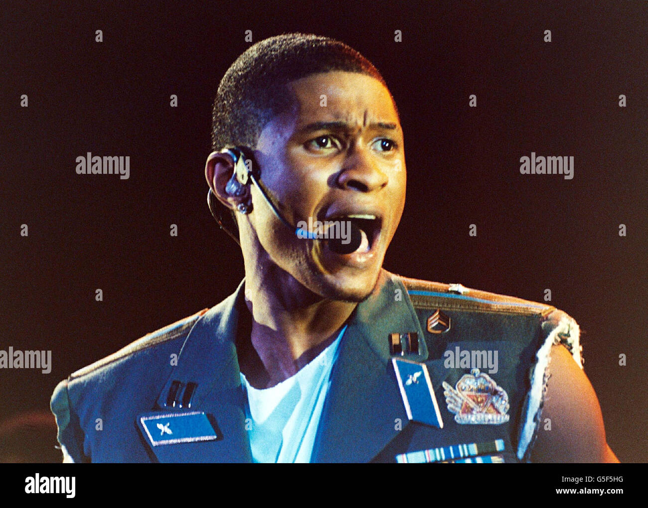Usher Hammersmith Apollo Stock Photo - Alamy