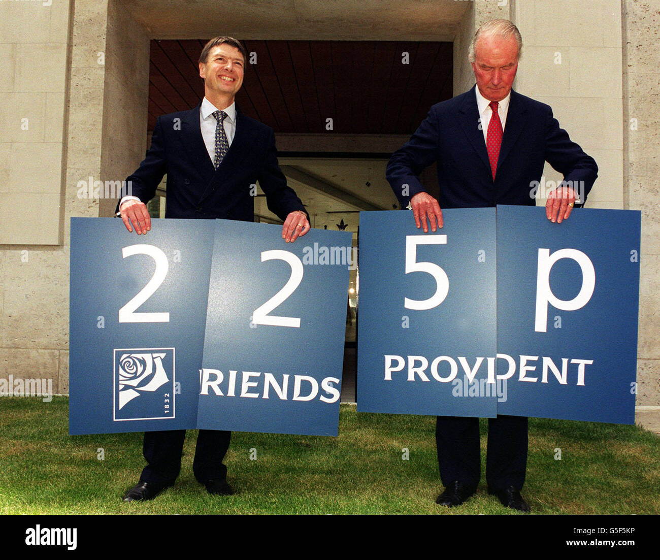 Chairman of Friends Provident, David Newbigging (right) and the Chief ...