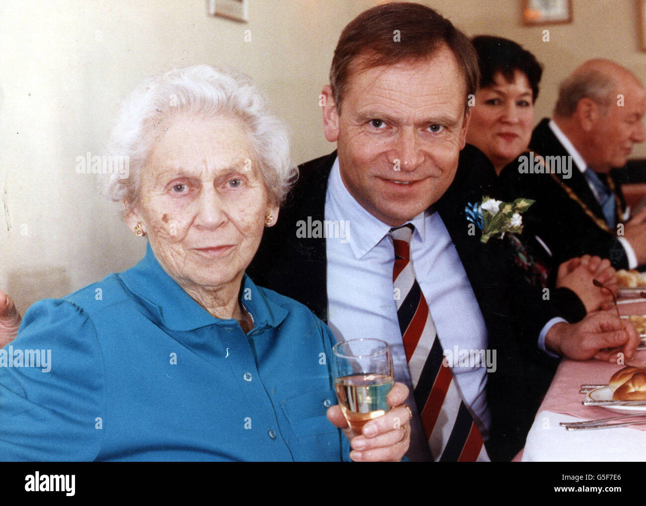Judge archer hi-res stock photography and images - Alamy