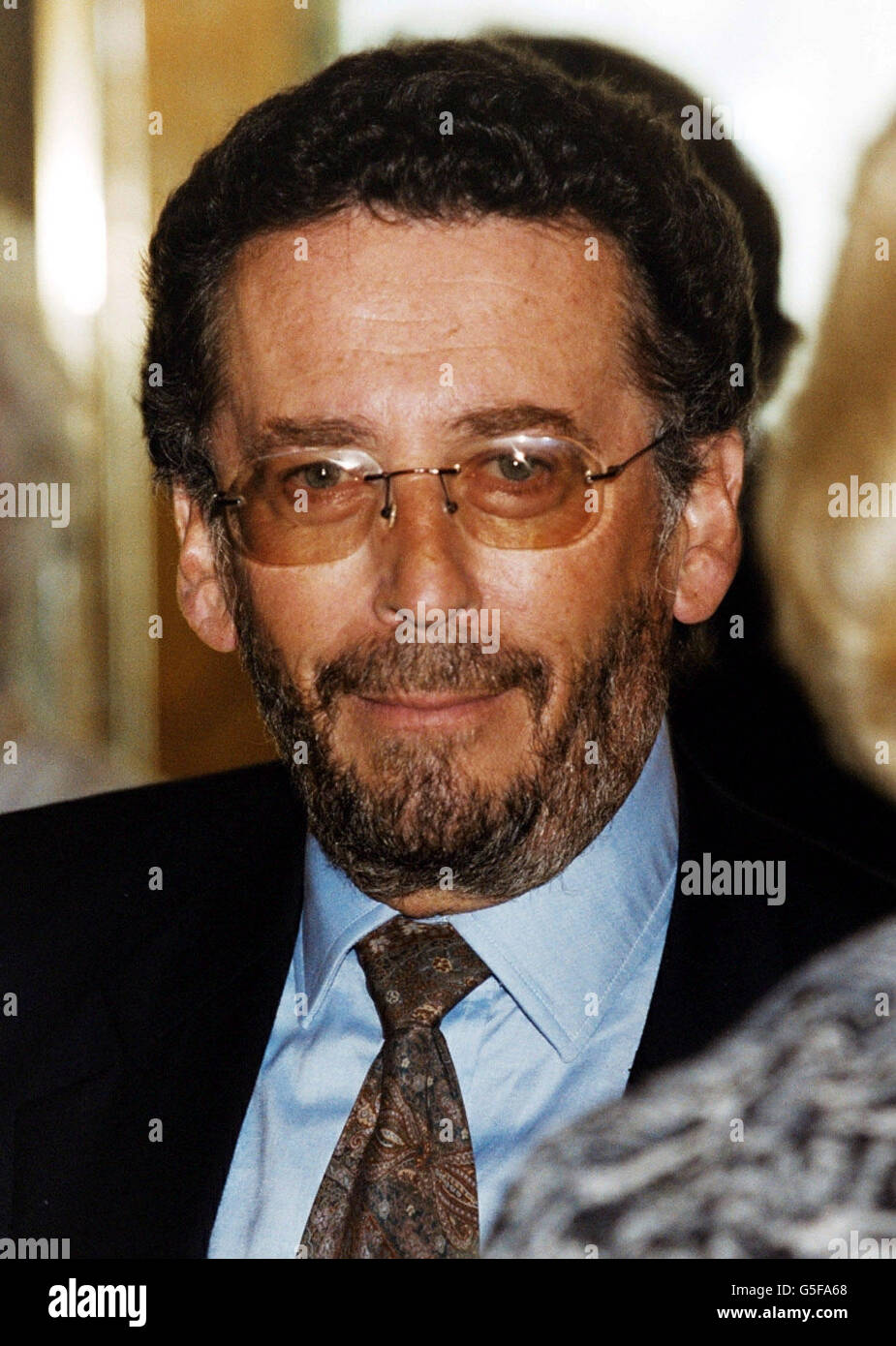 Actor robert powell hi-res stock photography and images - Alamy
