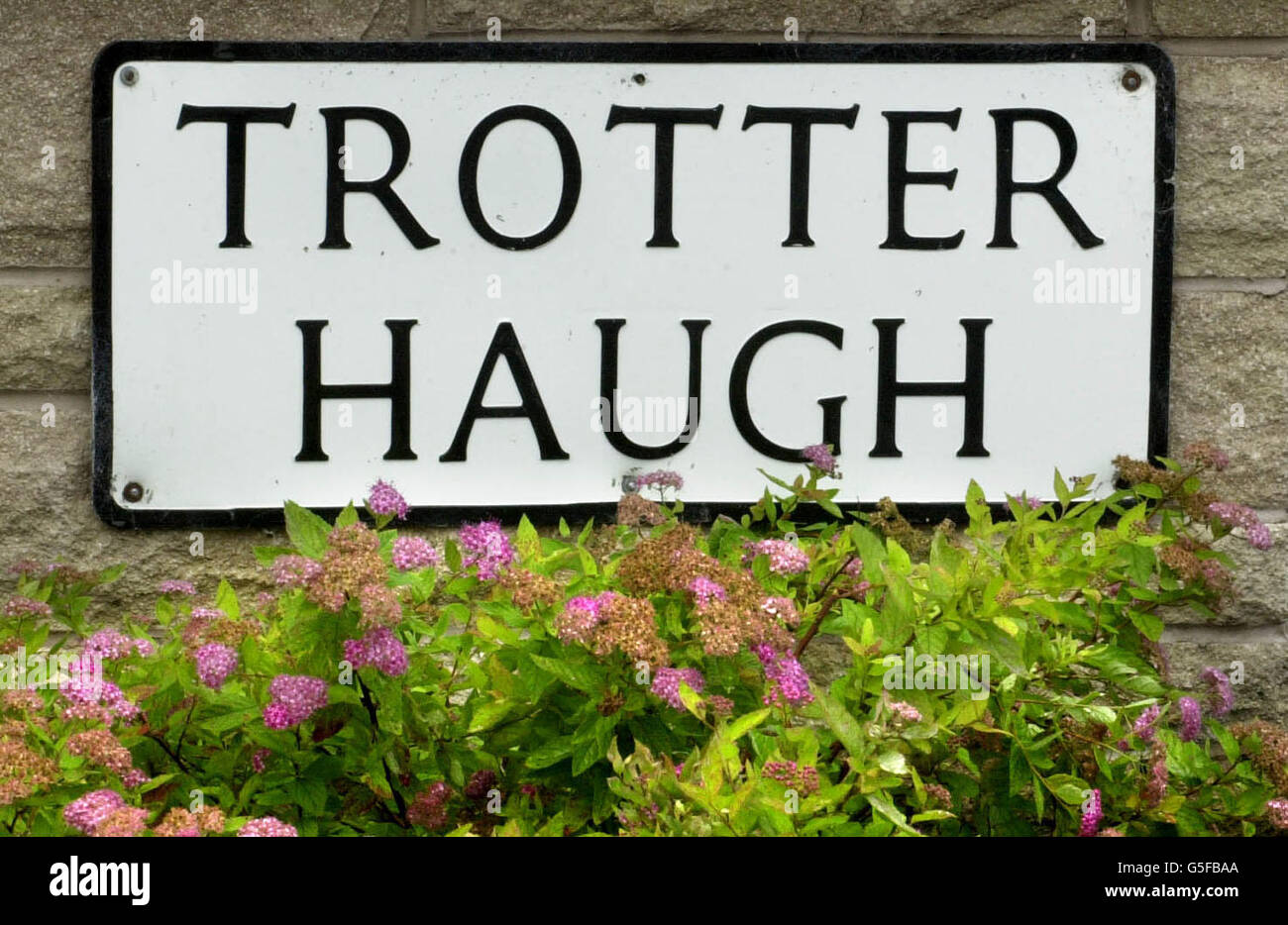 The road sign trotter haugh hi-res stock photography and images - Alamy
