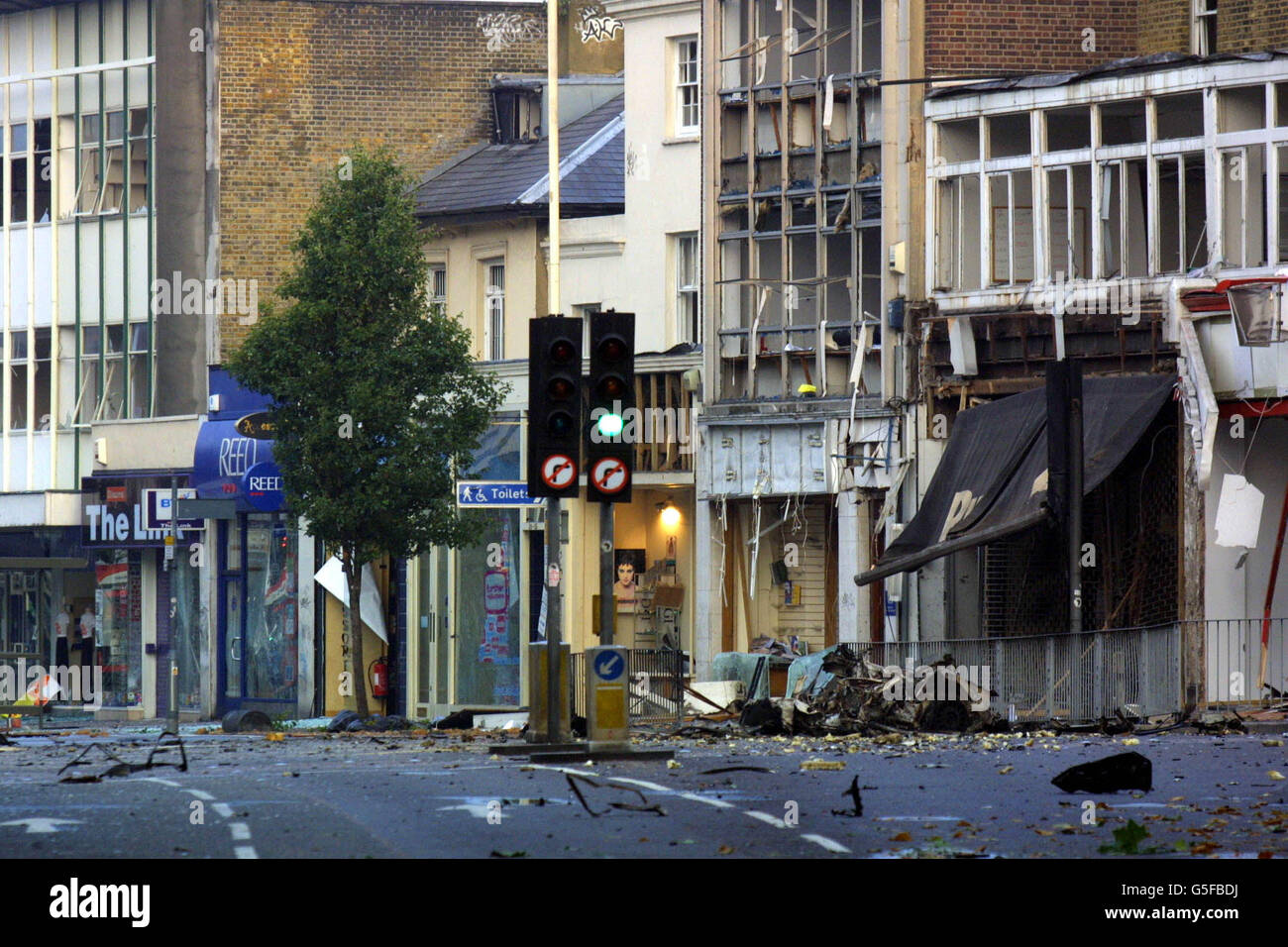 Crime - Ealing Car Bomb Explosion - London Stock Photo: 106673774 - Alamy