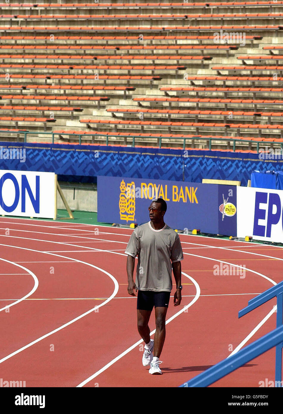 Michael johnson track hi-res stock photography and images - Alamy