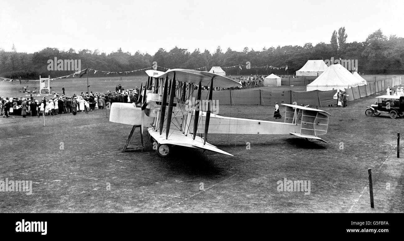 Aviation - Alcock and Brown Atlantic Crossing - 1919 Stock Photo - Alamy