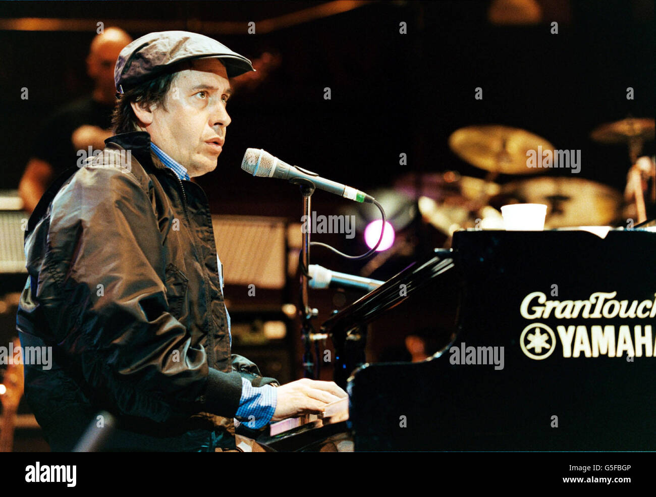 Sam brown singer hi-res stock photography and images - Alamy