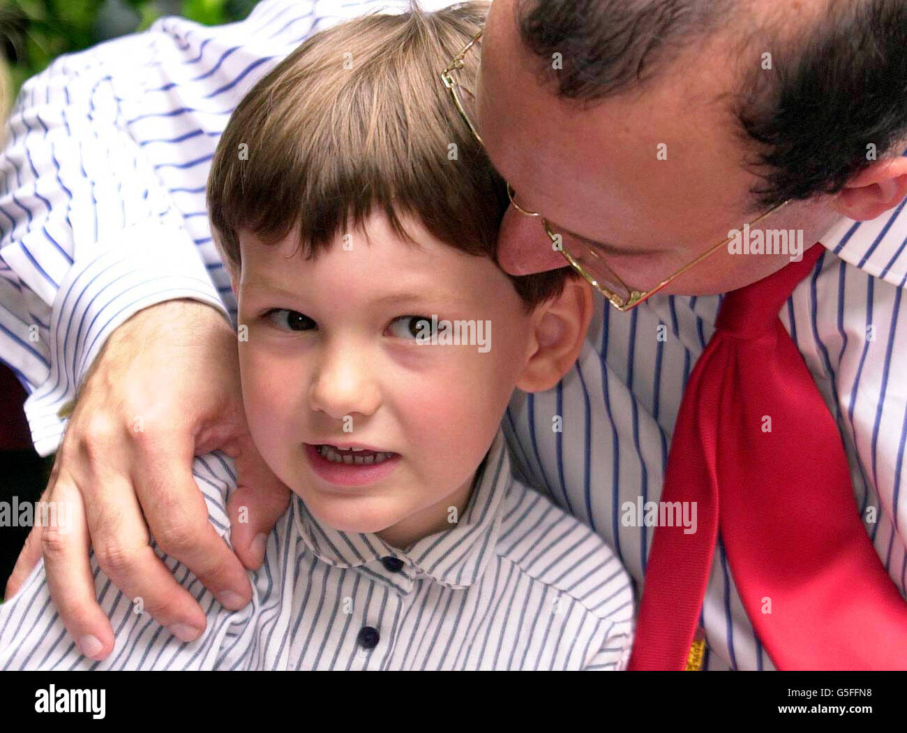 Gcse results arran fernandez hi-res stock photography and images - Alamy