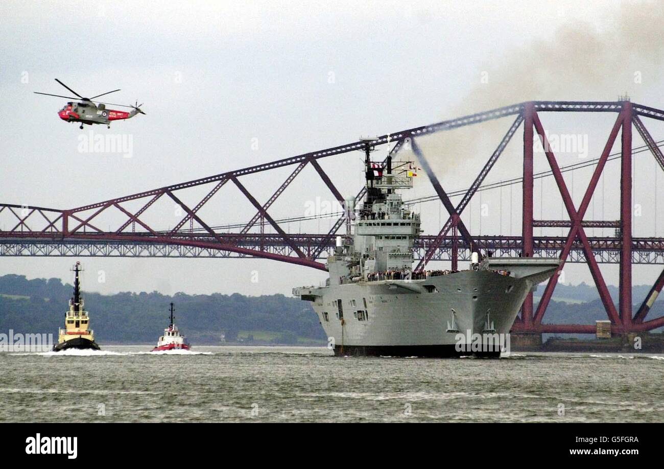 HMS Ark Royal Stock Photo - Alamy