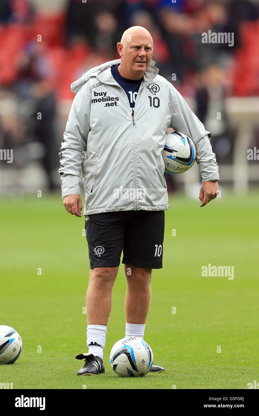 Full length andy football hi-res stock photography and images - Alamy
