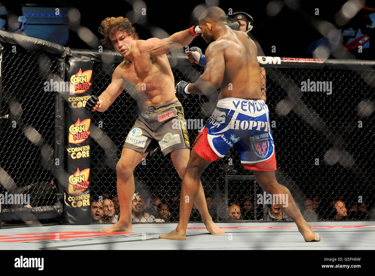 Mma punches hi-res stock photography and images - Alamy