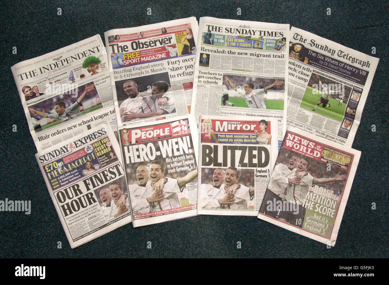 Football headlines hi-res stock photography and images - Alamy