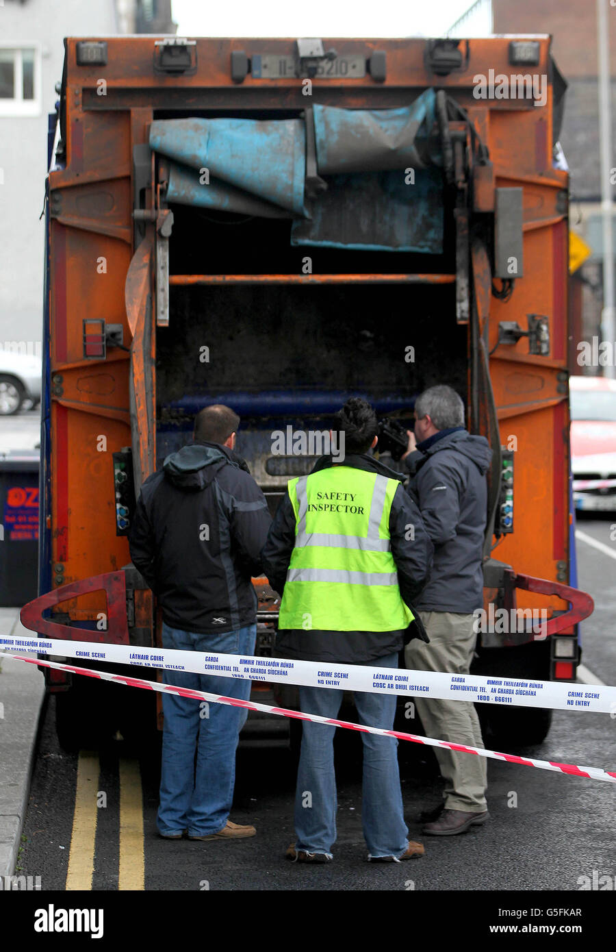 Bin truck ireland hi-res stock photography and images - Alamy