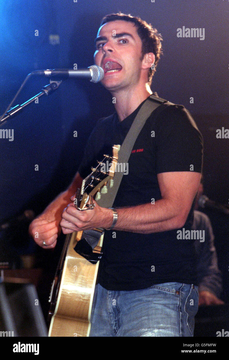 Lead singer Kelly Jones of the Welsh rock group The Stereophonics on ...