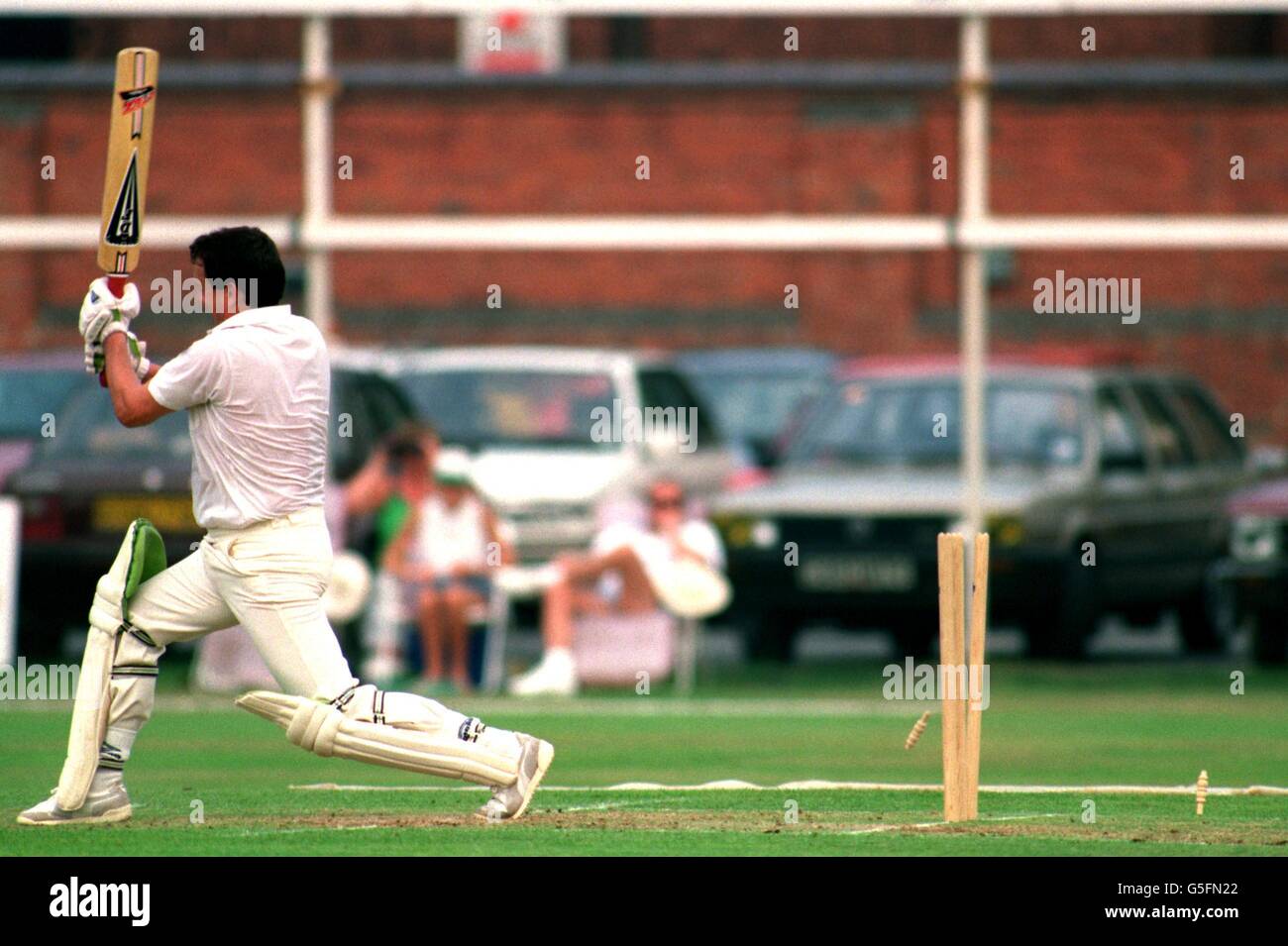 Kevin cooper cricket hi-res stock photography and images - Alamy