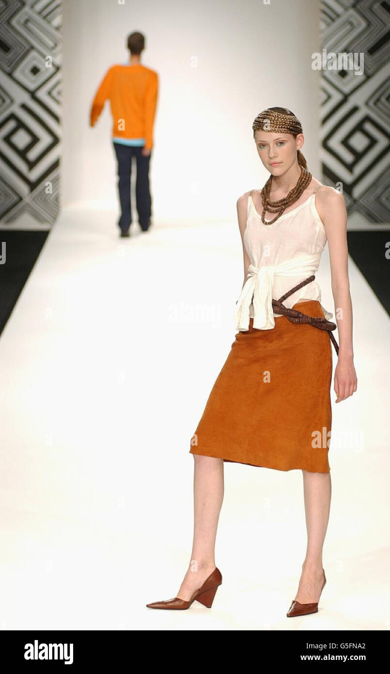 A model wearing a creation from Blaak during their Spring/Summer 2002 ...