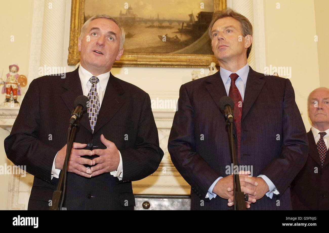 Northern Ireland Assembly Talks Stock Photo - Alamy