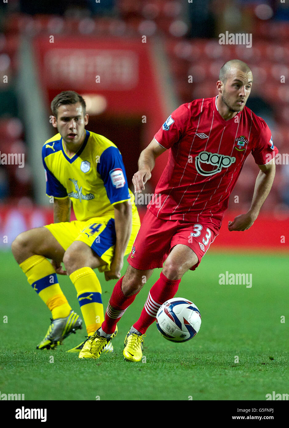 Sheffield Wednesday's Joe Mattock (left) and Southampton's Steve De ...