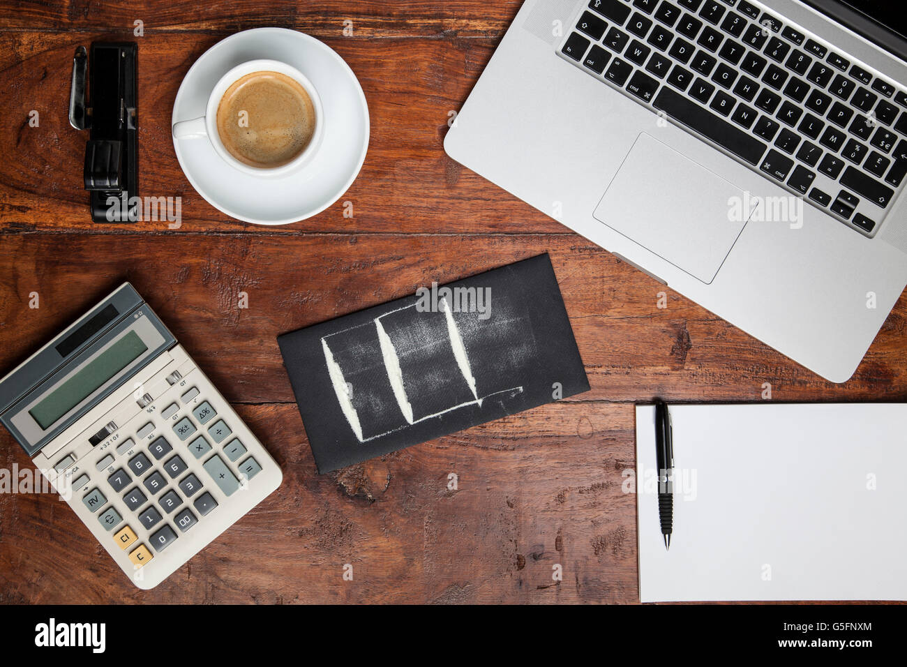 clutter on your desk Stock Photo - Alamy
