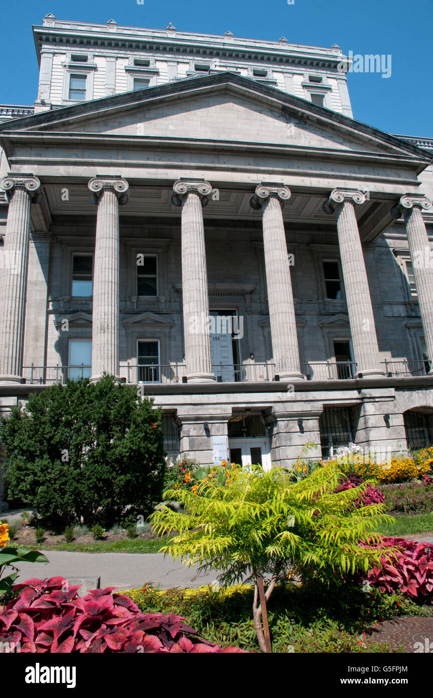 Old courthouses hi-res stock photography and images - Alamy